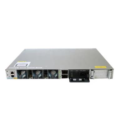 Chine Catalyseur 9200 de C9300-24 P-E Datacom Switches Cisco 24 PoE+ gauches à vendre