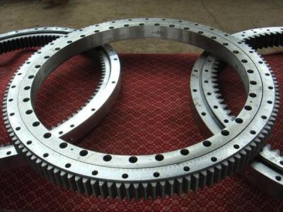 China VSA250755N slewing ring , VSA250755N slewing bearing with external gear for sale