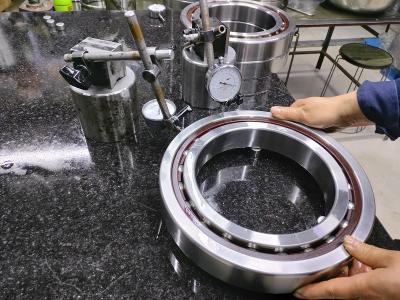 Cina Machine Tool Spindle Bearing Precision Bearing 7044AC 220*340*56mm in vendita