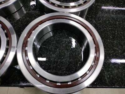 Cina Four point contact ball bearing 7088ACP4 Grade 440x650x94mm in vendita