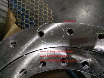 China 010.35.559  four point contact ball slewing bearing   431.8x695.452x90.932mm for sale
