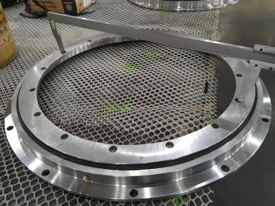 Cina Slewing ball bearing ring RK6-25P1Z 33.39*24.97*2.205 inch size in vendita
