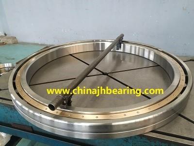China Precision Cylindrical Roller Bearing 527462 For Steel Wire Stranding Machine for sale