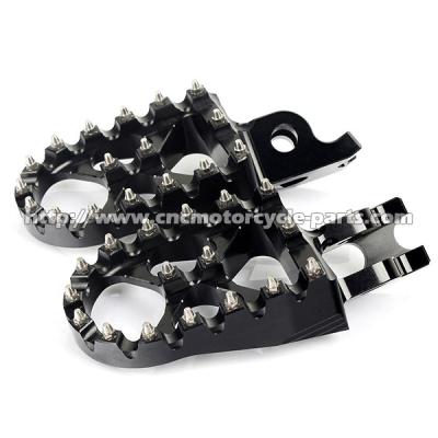 China Anodized Color Dirt Bike Foot Pegs High Resistance Stainless Steel Teeth for sale