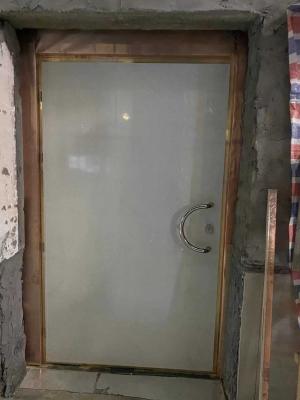 China Single Knife Customized Opening Pattern RF Shielded Door Engineered for Maximum Shielding Efficiency for sale