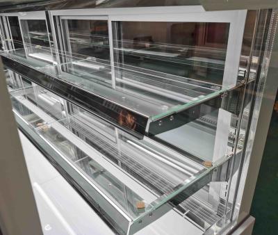 China Dessert Pastry Cake Display Refrigerator 2000x680x1200mm Cake Counter Fridge for sale
