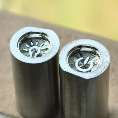 중국 정밀 CD 패턴 가공 사용자 정의 곰팡이 코어 금속 버튼 표면 처리 도화 판매용