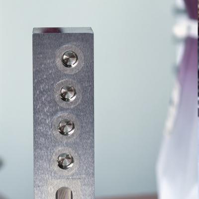 China Moldes de teclado con espejo y patrón CD de alta precisión personalizables para cavidades y núcleos en venta