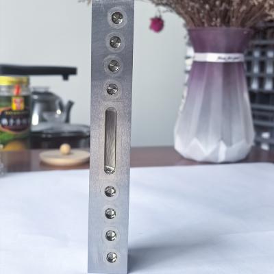 China Moldes de teclado con espejo y patrón CD de alta precisión personalizables para cavidades y núcleos en venta