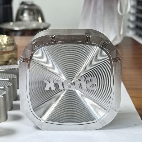 Quality Electrical Appliance CD Pattern Round Knobs Precision Injection Mold Customized for sale