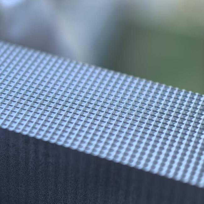 EDM wire cutting process for nickel alloy mold cavities