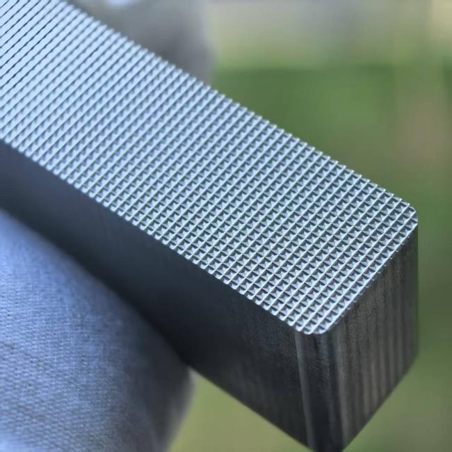 Nickel alloy electroplated mold cavity for automotive reflector arrays