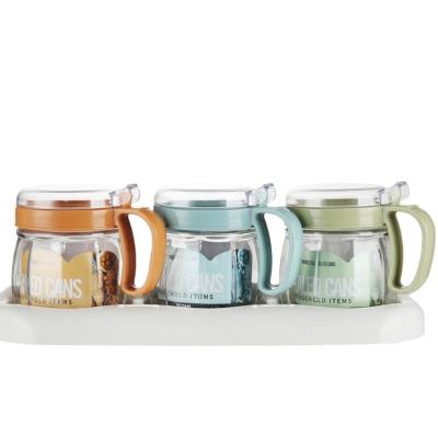 China seasoning spoon transparent spice salt pepper condiment container glass bottles for sale
