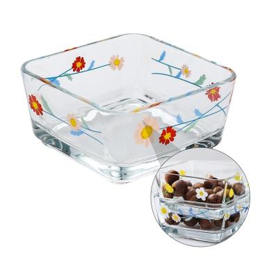 China Heat resistant hand blown Daisy design square fruit salad desserts Glass bowl for sale