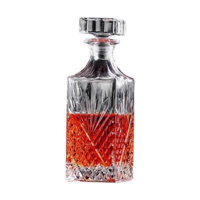 China Bulk Classic 750 ml Lead Free Crystal Plain Whiskey Decanter for sale