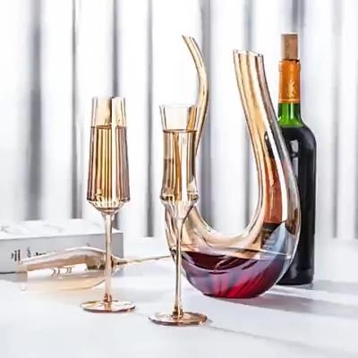 China Thin Stem Hand Blown Champagne Flutes Gift Box for any Holiday Lead Free Crystal Clear Glass Tall Perfect Size Champagne Glasses for sale