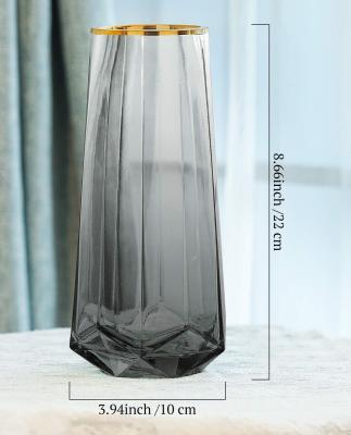 China Home decoration flower non-slippery gold drawing high end glass vase for sale