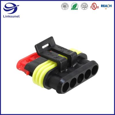China Cablagens do automóvel com o conector fêmea do soquete de Superseal 6.0mm à venda