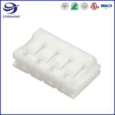 Cina Connettore terminale della femmina 2.5mm 30AWG JST di potenziale d'ossido-riduzione per la lampada dell'automobile in vendita