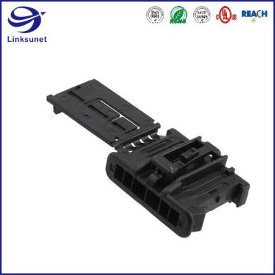 Cina NSCC 98825 Male Pin 1row connector for Auto display Wiring Harness in vendita