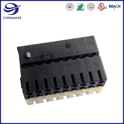 Cina MCP 4.0mm connettore della piegatura del recipiente di 2 file per il cablaggio del cavo dell'automobile in vendita