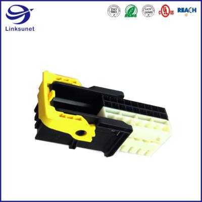 Cina MCP 4.0mm connettore della piegatura del recipiente di 2 file per il cablaggio del cavo dell'automobile in vendita