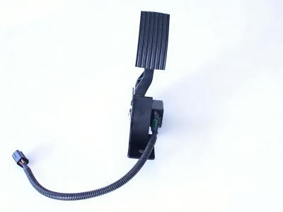 China Automotive 5±0.5V Electronic Throttle Pedal Durability TIA-C01S1503 for sale