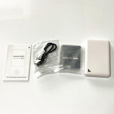 中国 室内マルチモード MIFI WiFi ルータ CAT 4 2.4 GHz 2100mAh バッテリー 販売のため