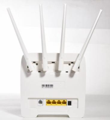 Cina CAT 6 CPE 300M Sblocco del router wireless 4G / DL 300Mbps / UL 50Mbps 32 Utenti in vendita