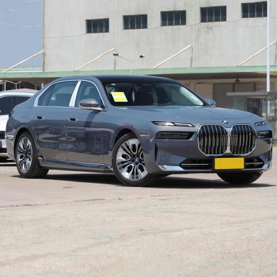 Cina 2023Vendita calda EV Veicolo elettrico BMW i7 Pure Electric 4 porte 5 sedili berlina Auto grande in vendita