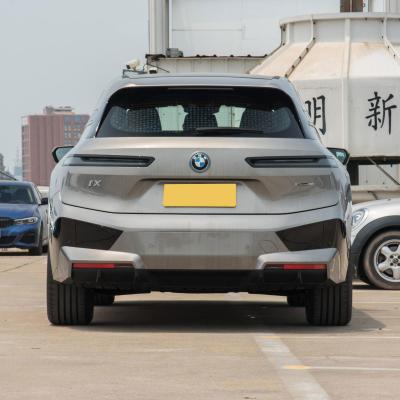 Cina 2023Vendita calda EV Veicolo elettrico BMW iX Pure Electric 5 porte 5 mare SUV medio e grande in vendita