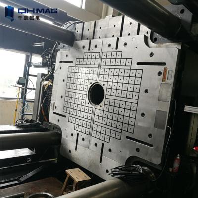 Cina Rilevazione magnetica di temperatura di spessore del sistema di bloccaggio 37mm della muffa del Alnico in vendita