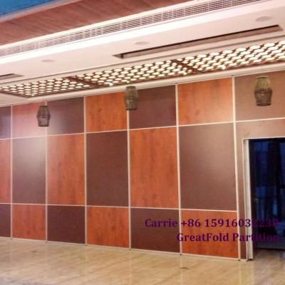 China Lightweight Acoustic Folding Wall PartitionsSliding Exhibition Partition Walls for sale