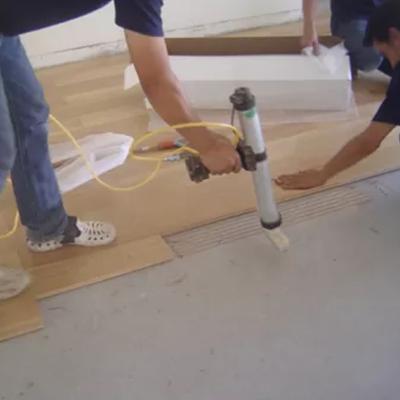 China Waterproof Single Component Polyurethane Adhesive For Rubber for sale