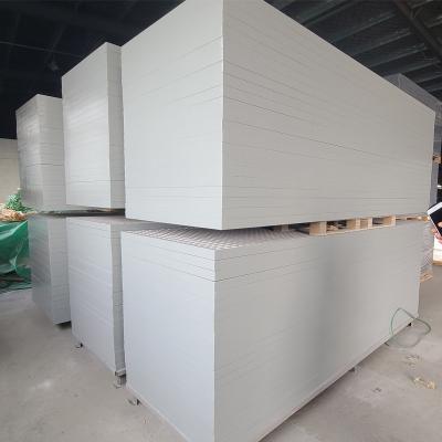 Cina Pavimento di trattamento delle acque FRP che gratta il passaggio pedonale di plastica su misura antisettico di colore in vendita