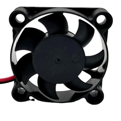 Cina 3000Rpm stabile fan del ventilatore di CC di 12 volt, fan senza spazzola dello sfiato del computer di 40x40x10mm in vendita