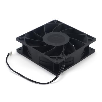 Cina 140x140x38mm Ventola di raffreddamento a risparmio energetico 3500 giri/min 4000 giri/min 4500 giri/min 12 V CC assiale in vendita