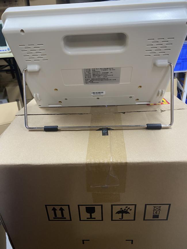 Portable Multi Parameter Patient Monitor display close-up