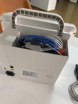 Cina Monitor dei pazienti 12 pollici portatile multi-parametro monitor dei pazienti con bracket carrello in vendita