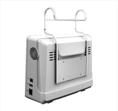 中国 高輝度8インチディスプレイ、三段階アラーム、内蔵バッテリー搭載のポータブルマルチパラメータ患者モニター（クリニック用） 販売のため