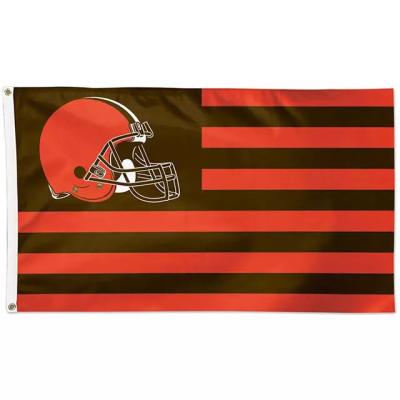 Cina CMYK Color Custom 3X5 Ft Flags 100% Polyester Albania Country Flag in vendita