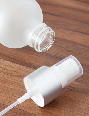 Cina Contenitori cosmetici della bottiglia dello spruzzo dell'ANIMALE DOMESTICO 50ml con la pompa di 24MM in vendita