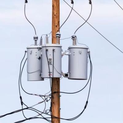 Cina 167 kva 250 kva 2400V a 480/277V Voltaggio di uscita del trasformatore monofase montato su palo in vendita