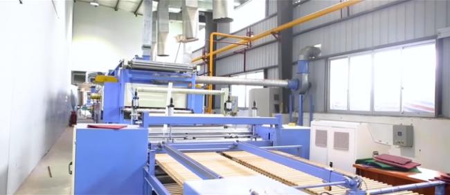 Jiaxing Gloria Industry and Trade Co., Ltd. factory production line 2