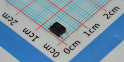 China TLP152 10Mbps High-Speed Optocoupler 5000Vrms Isolation 5mA Low Input SOIC-6 -40°C to +100°C AEC-Q101 for sale