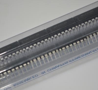 중국 MAX3232CPE RS-232 트랜시버 ±15kV ESD 보호 3.0-5.5V 광범위 전압 1μA 저전력 250kbps 데이터 속도 2 드라이버/2 수신기 DIP-16 패키지 산업 통신용 판매용