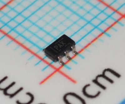 중국 TLV70450DBVR 5V 150mA 초저 IQ(300nA) LDO, 높은 PSRR(70dB), 2% 정확도, 1µF 세라믹 커패시터로 안정, SOT-23 패키지의 활성화 핀 및 열 보호 기능 판매용