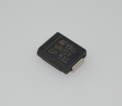 China Rectificador de potencia de 75ns STTH4R02SY 4A 200V muy bajo Vf and Qrr operación de alta temperatura AEC-Q101 calificado libre de halógenos ESD paquete DPAK resistente en venta