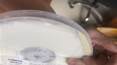 중국 C0603C221J5GACTU 220pF 50V C0G/NP0 0603 MLCC 5%의 허용율을 갖춘 초 안정성 높은 주파수 낮은 손실 -55°C ~ +125°C 범위 및 RoHS 준수 판매용