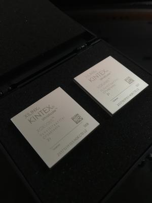 중국 1.5M 로직 셀, 1517 I/O, 8.0GB/s, 34Mb BRAM, 5.5Mb UltraRAM, 2.5D IC, 100G 이더넷을 갖춘 고성능 XCKU085 Kintex UltraScale FPGA 출시 판매용